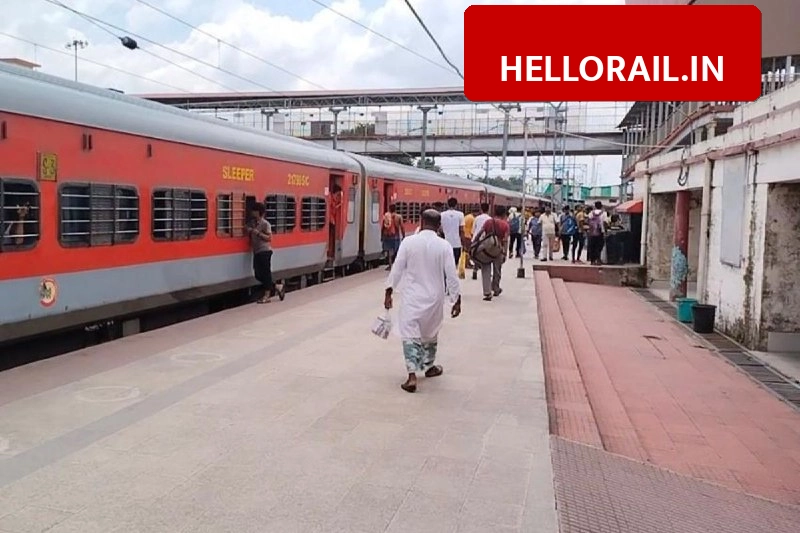 Kishanganj Railway Station: Express trains delayed up to 8 hours, check ...